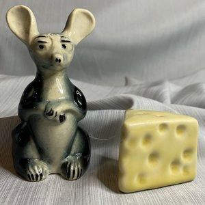 Treva Wood | Dining | Vintage Mouse And Cheese Saltpepper Shaker | Poshmark